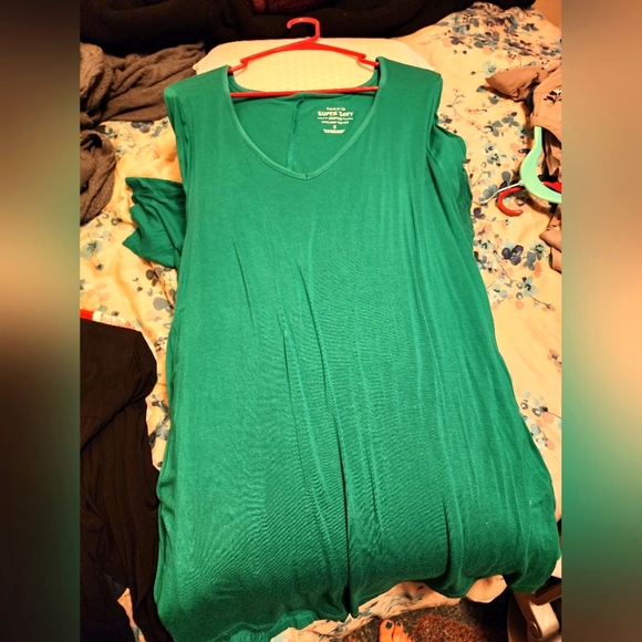 torrid | Tops | Kelly Green Tunic Top | Poshmark